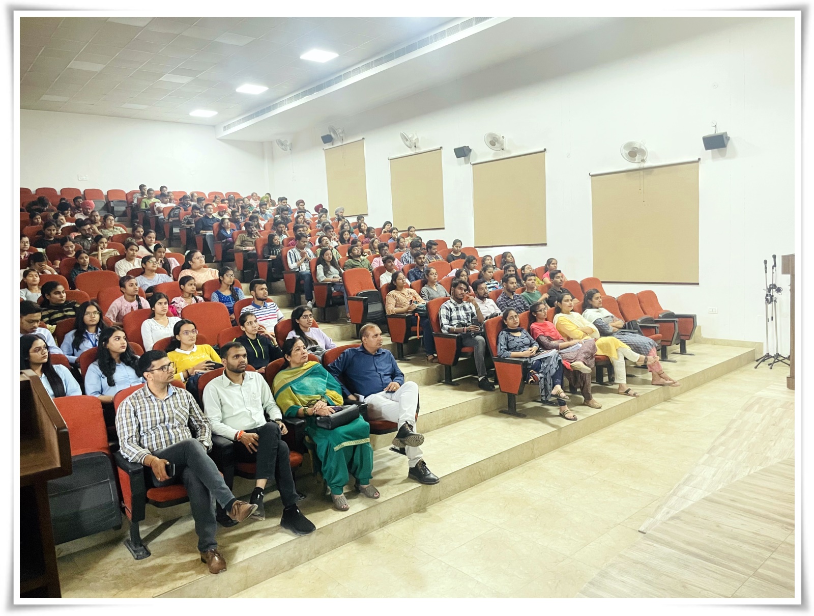 Financial Lab Cum Incubation Center’ started at M. M. Modi College ...